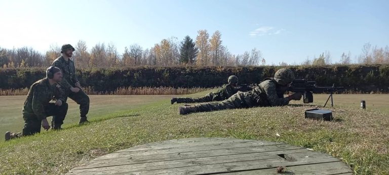 C9 Light Machine Gun Live-Fire Training – Royal Montreal Regiment