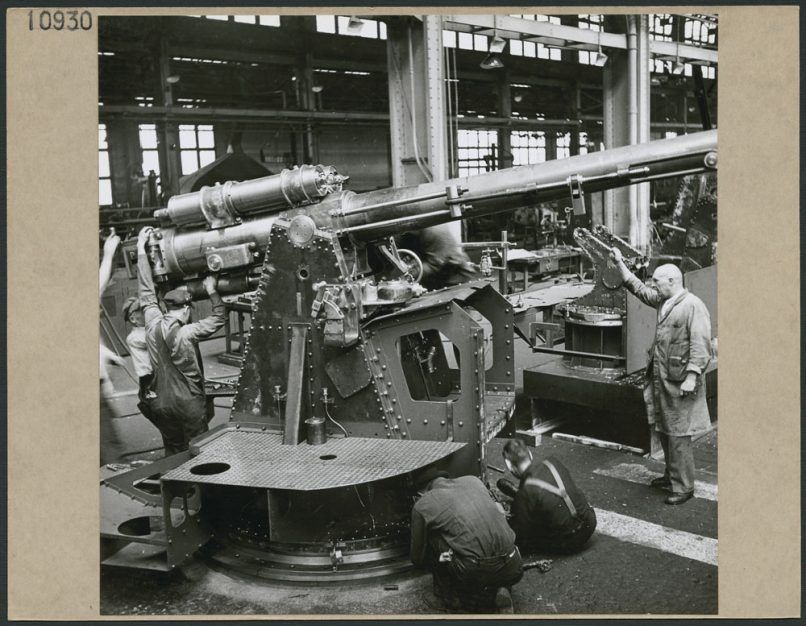 How Canadian Factories Fueled the Allied Victory – Royal Montreal Regiment